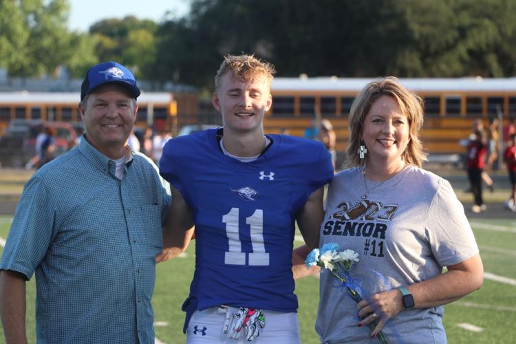 Roos open season with a commanding win | Sports | weatherforddemocrat.com