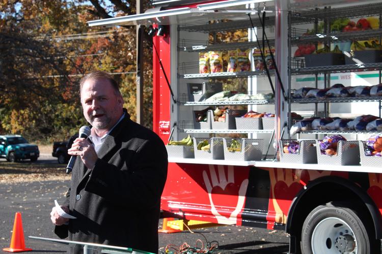 AN ADDED RESOURCE: TAFB, chambers cut ribbon on R.E.D. Bus West | Local ...