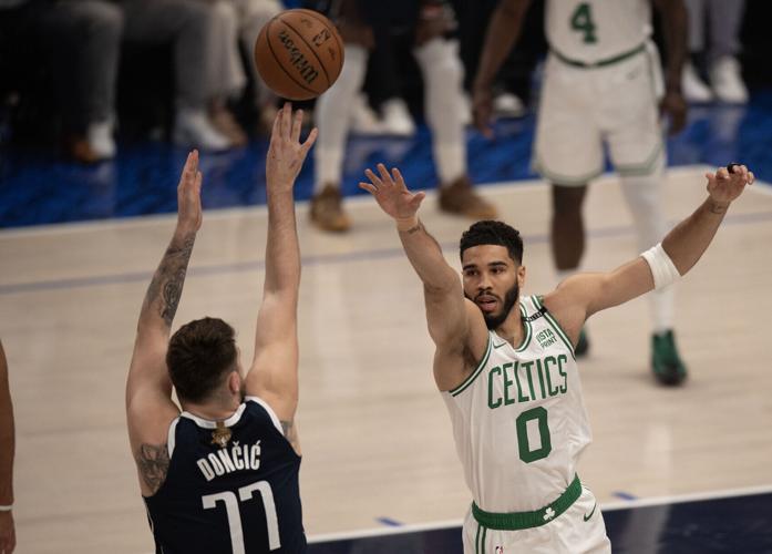 Dallas Mavericks vs. Boston Celtics NBA Finals Game 3 | News ...