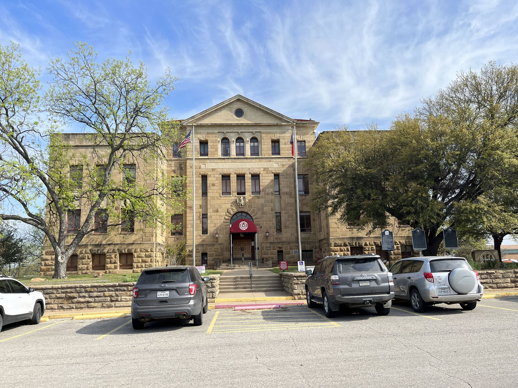Palo Pinto commissioners buy cameras to place at courthouse and annex ...