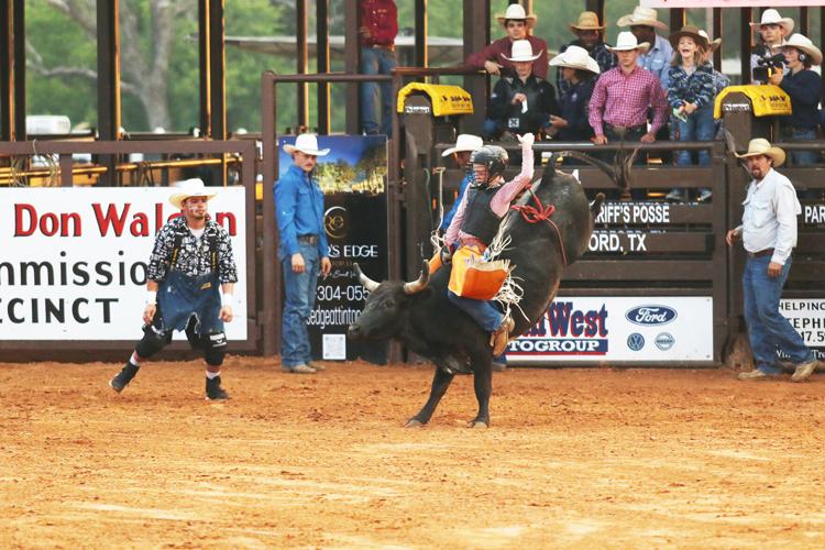 PHOTOS: Night 1 of the PCSP PRCA Frontier Days Rodeo 2024 | Gallery ...