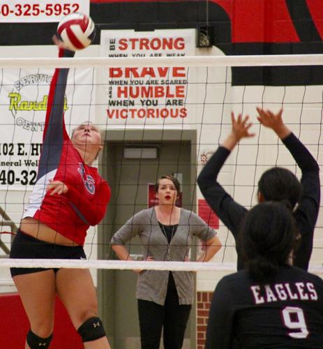 Lady Rams outlast Diamond Hill for third-straight sweep to end first ...