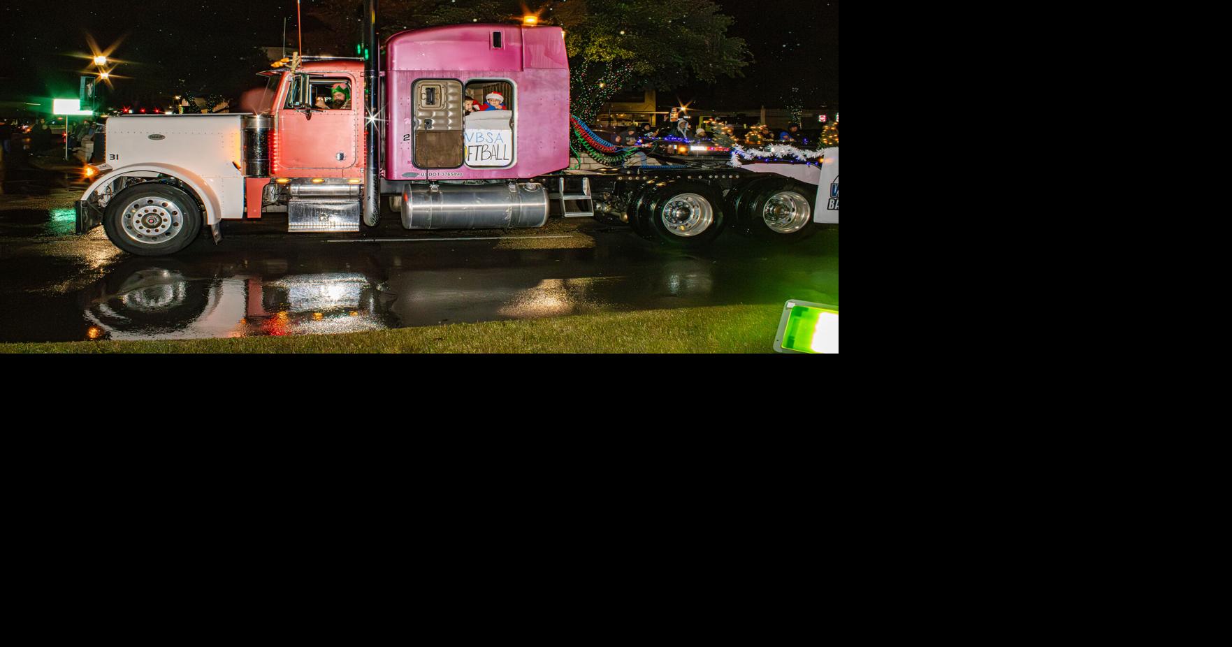 PHOTOS: 2024 Weatherford Lights the Night Christmas Parade | Gallery ...