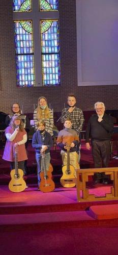 Local guitar students return to the stage | Local News ...