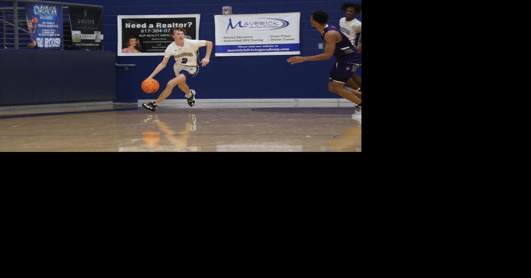 Roos basketball takes on Chisholm Trail for second district game ...