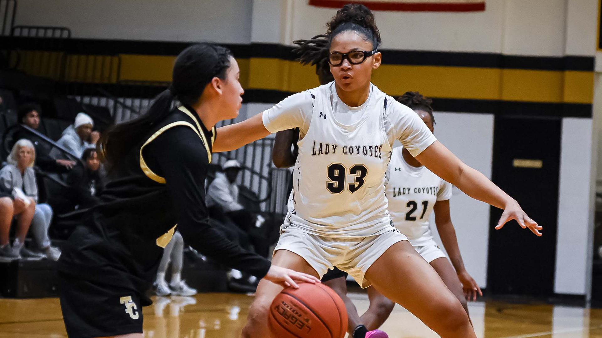 Lady Coyotes victorious over Cisco College | Sports ...
