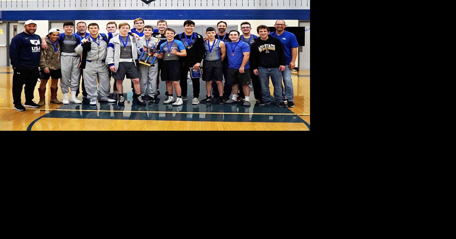 Roo wrestling dominates home tourney | Sports | weatherforddemocrat.com