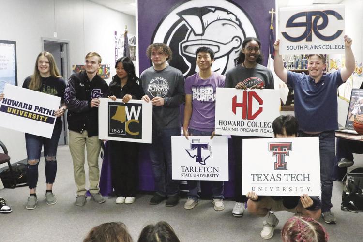 PHOTOS: Community Christian's Alysa Connelly and Kate Buchanan signing ...