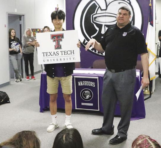 PHOTOS: Community Christian's Alysa Connelly and Kate Buchanan signing ...