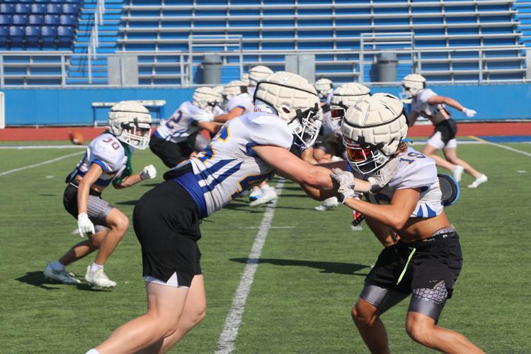 PHOTOS: Brock football ready to soar | Gallery | weatherforddemocrat.com