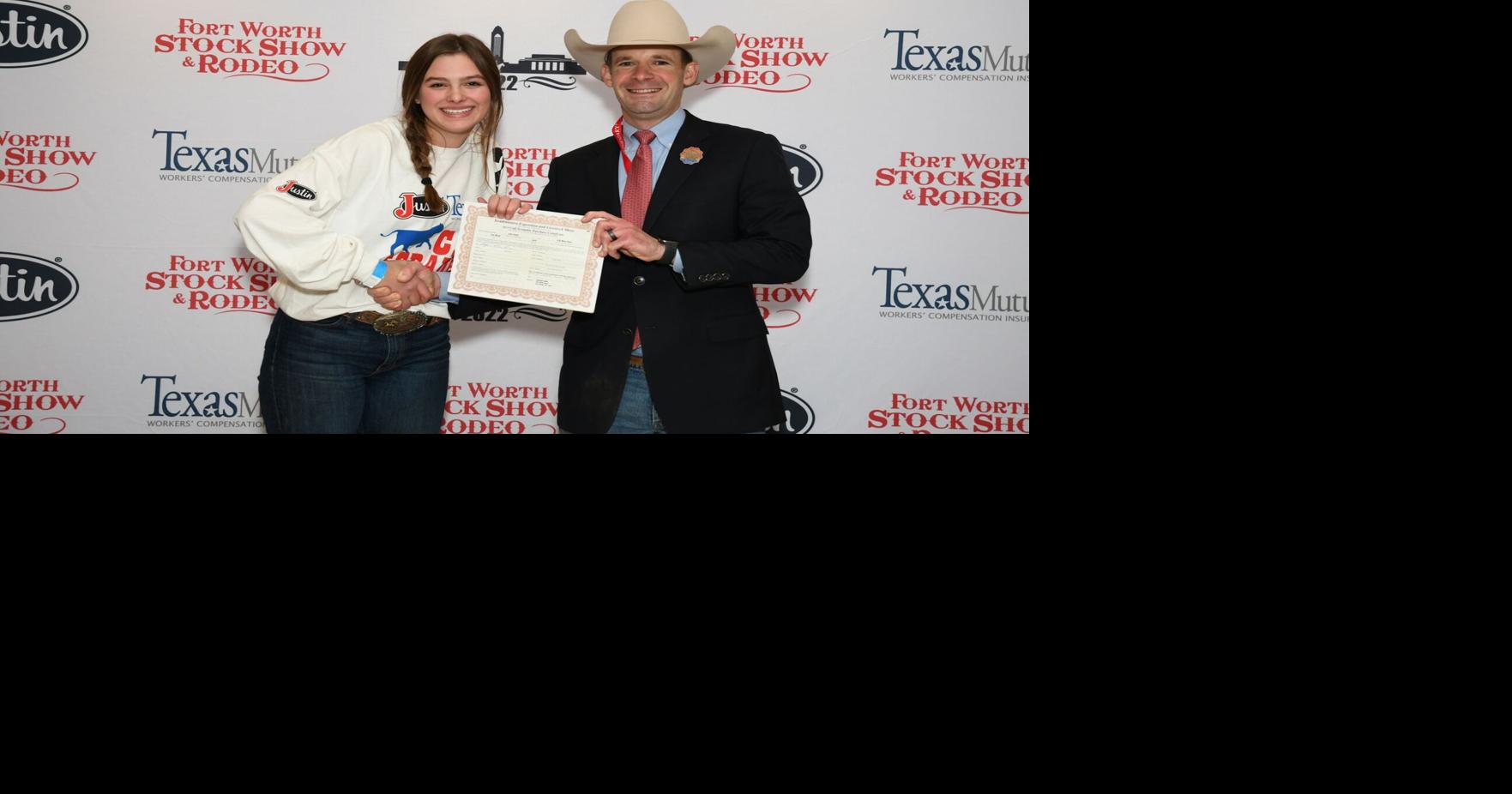 Aledo FFA's Rohe wins $500 certificate in calf scramble | News ...