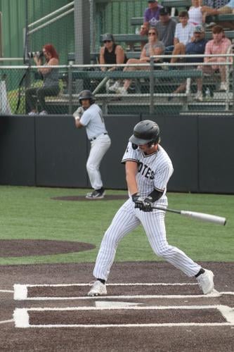 PHOTOS: WC vs. NMJC, Region V baseball championship | Gallery ...