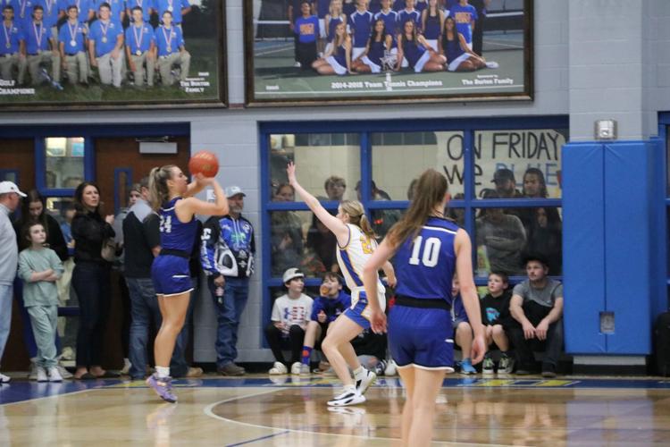 Peaster and Brock girls basketball face off for the district ...