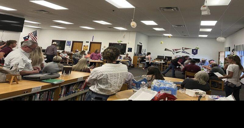 Poolville residents address school board in support of Stegall | Local ...