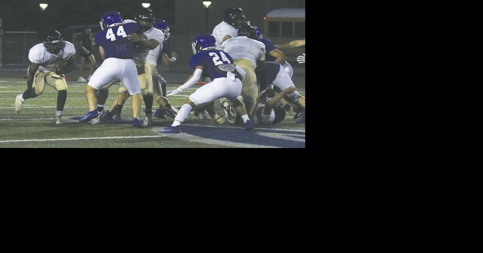 PHOTOS: Cleburne Yellow Jackets at Weatherford Kangaroos football ...