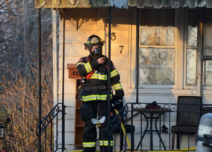 Three escape fire at Welland residence Monday morning