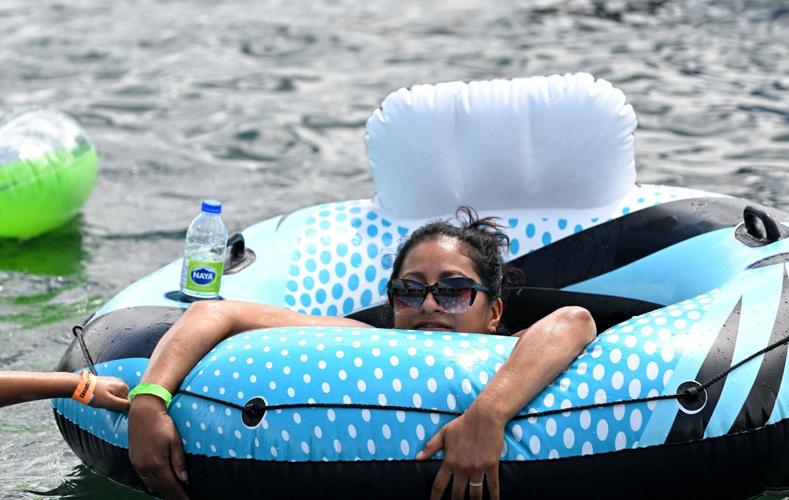 Flotilla of fun on Welland Recreational Canal