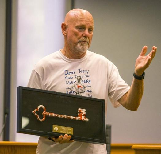 Fred Fox receives key city of Niagara Falls for keeping brother Terry’s ...