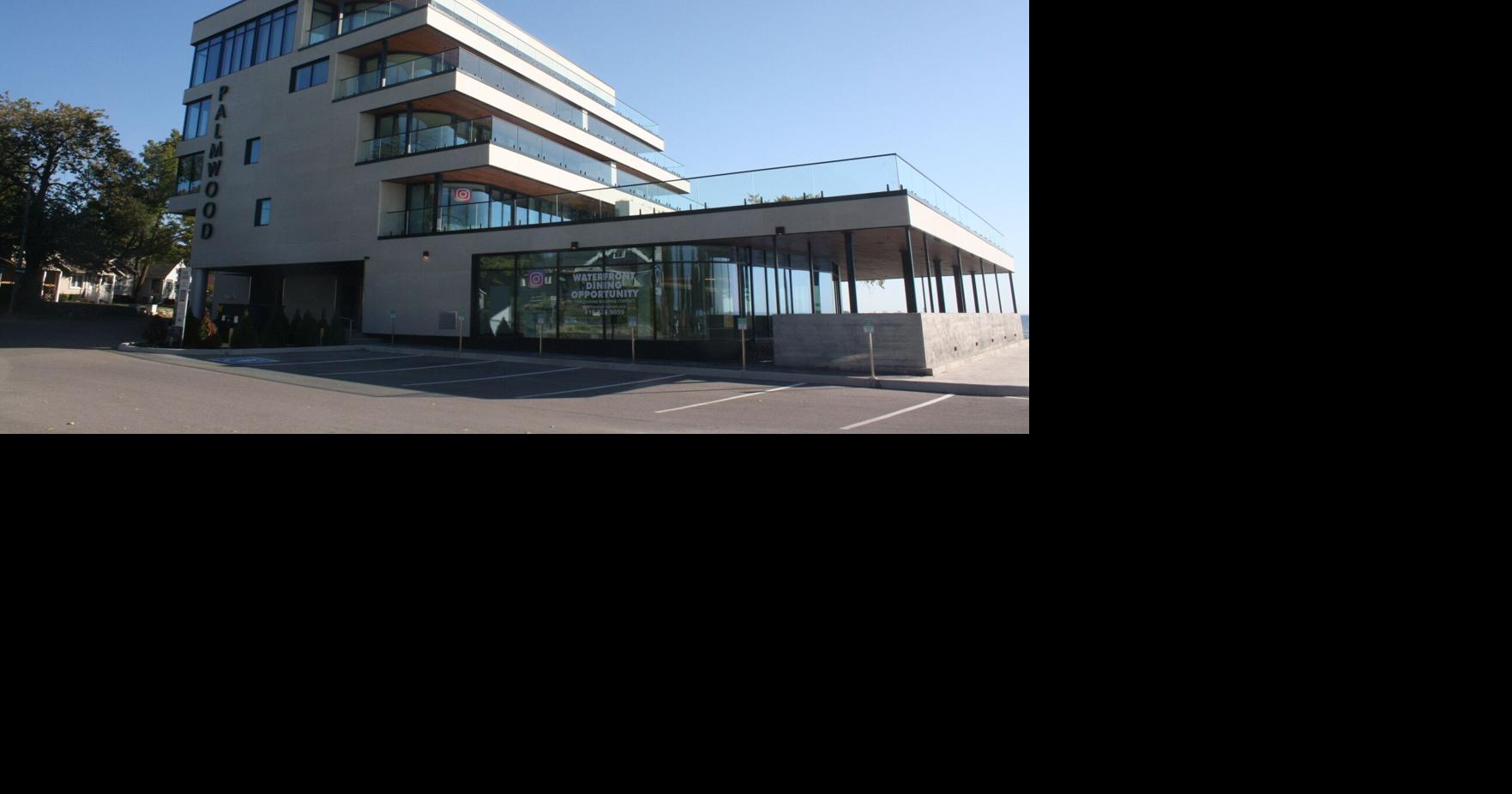 6 of 7 Palmwood condo units in Crystal Beach still empty