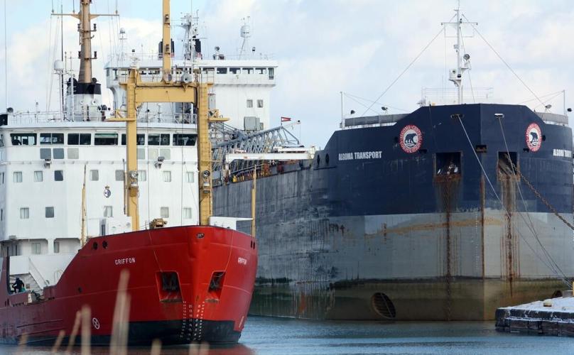 PHOTOS: CCGS Griffon closes out 2021 shipping season on Welland Canal