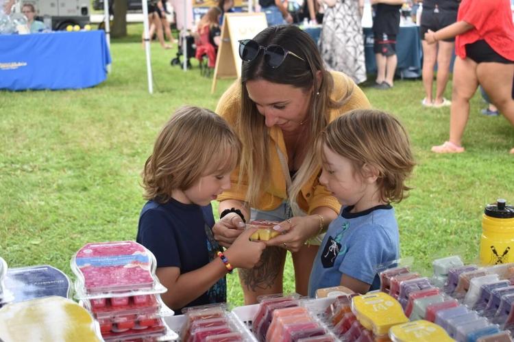 Welland Recreational Canal plays host to flotilla of fun
