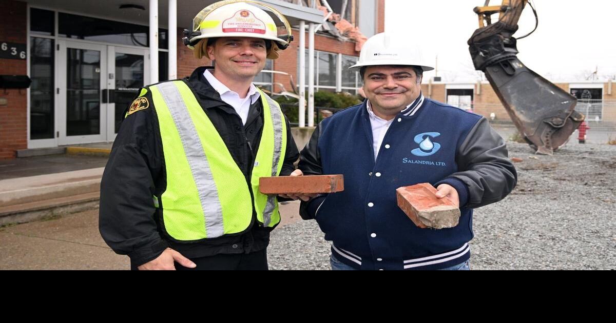 Welland fire chief helps knock down former headquarters