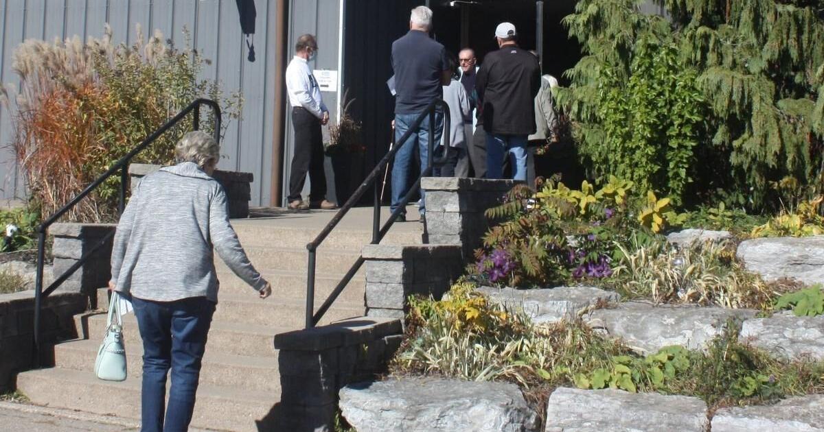 Technical issues, power outages cause polling problems