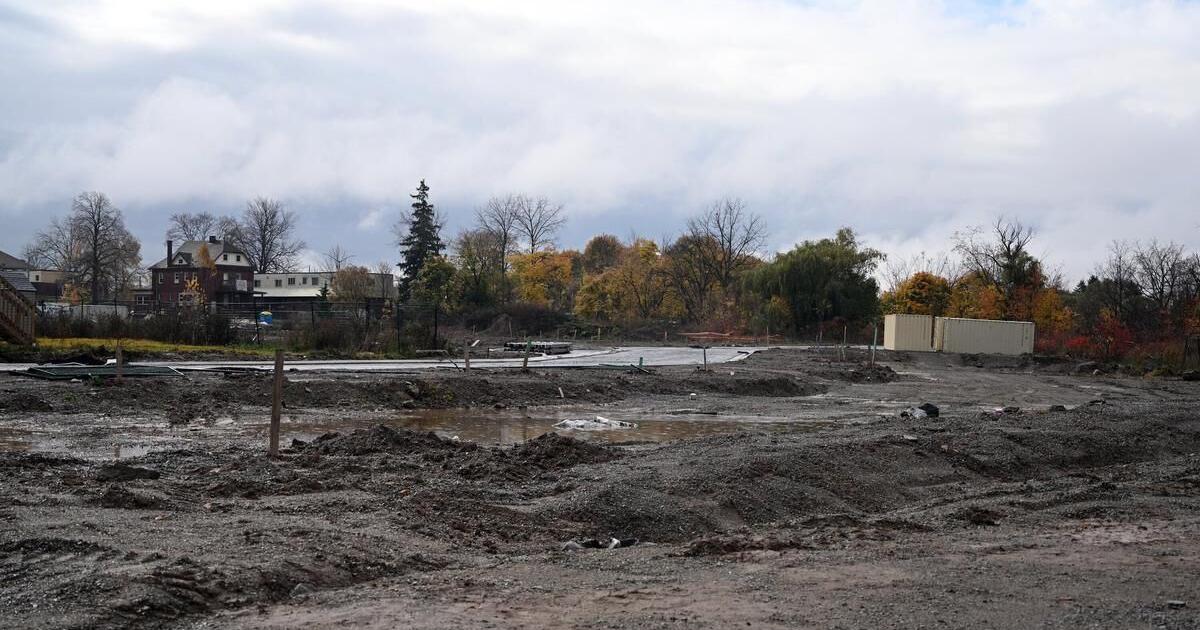 Work underway on second phase of Welland High Gardens development