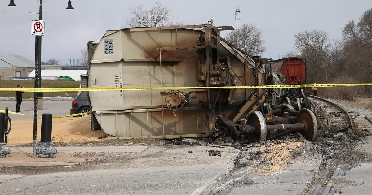 Wheat spilled by train derailment in Port Colborne cleaned up