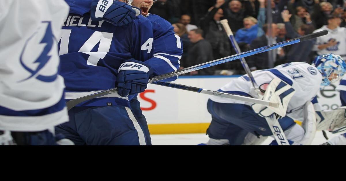 Maple Leafs mask Ilya Samsonov problem in comeback victory