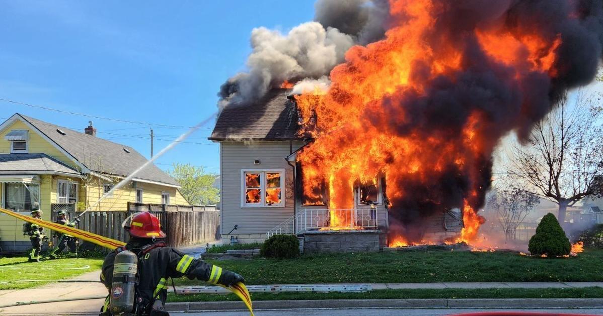 One person dies in Welland house fire