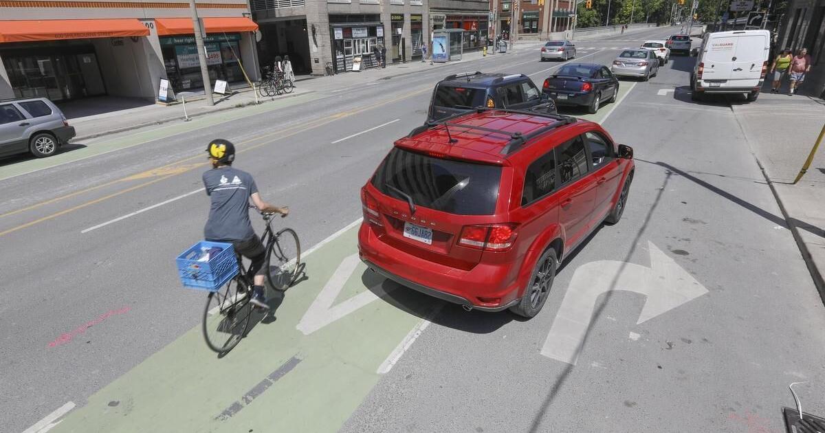 Do you know how to use these Toronto intersections?