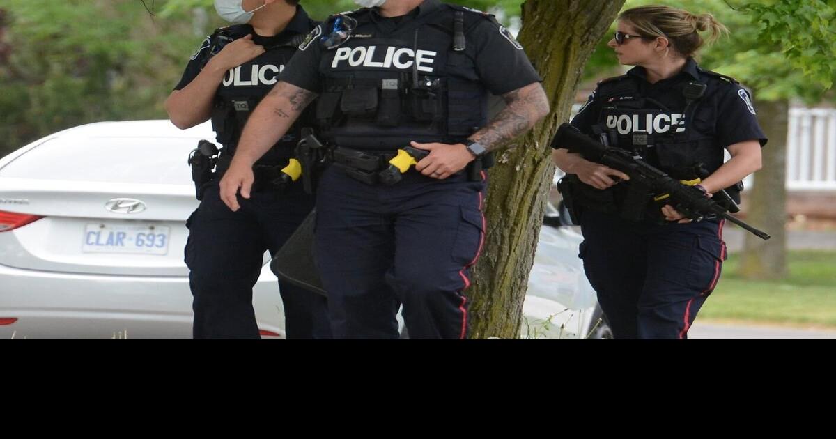 Welland neighbourhood shut down after fireworks called in as possible ...