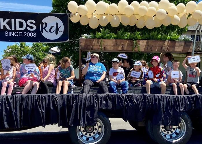 Welland Rose Festival proves everyone still loves a parade