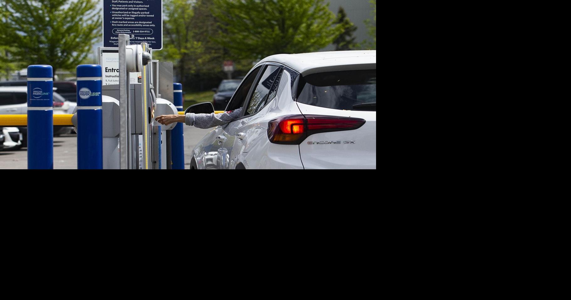 NDP’s Burch, Gates press for free hospital parking