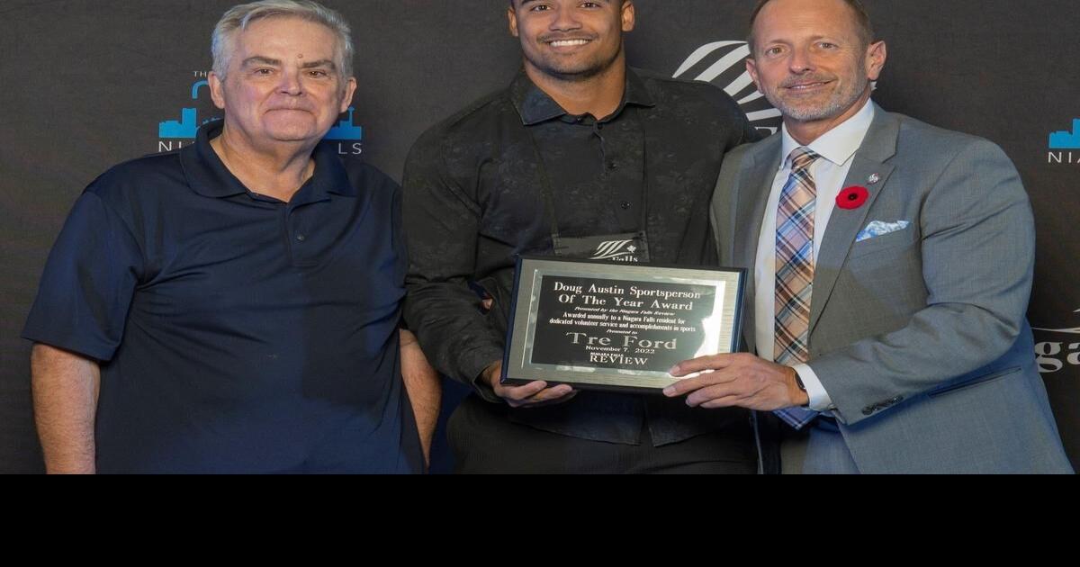 Tre Ford receives Niagara Falls sportsperson of the year award after ...