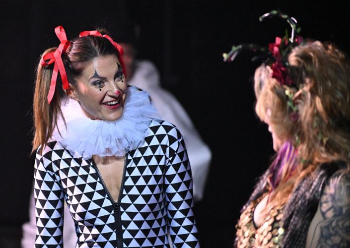 All Shapes of Sexy Entertainment puts a spell on Welland