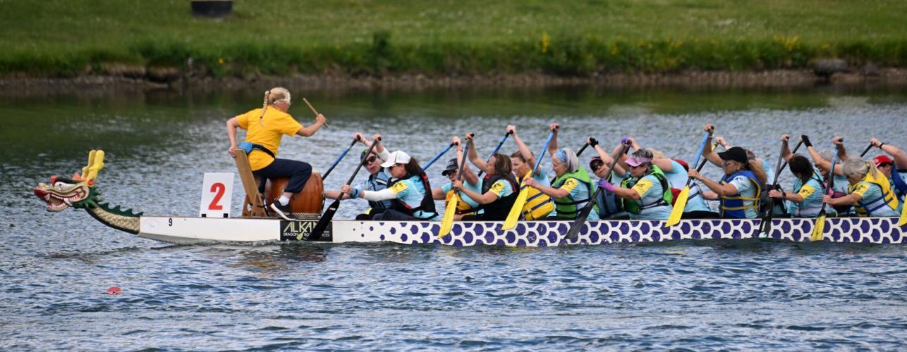 Dragon boats compete at Welland’s flatwater centre