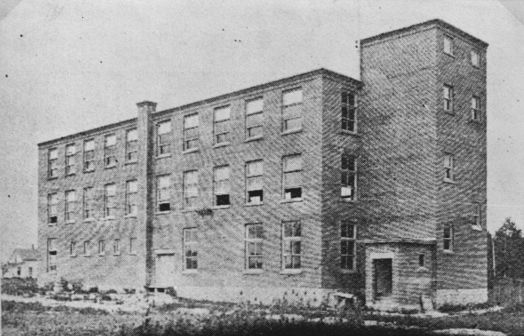 H.S. Peters made railway overalls before growing its scope