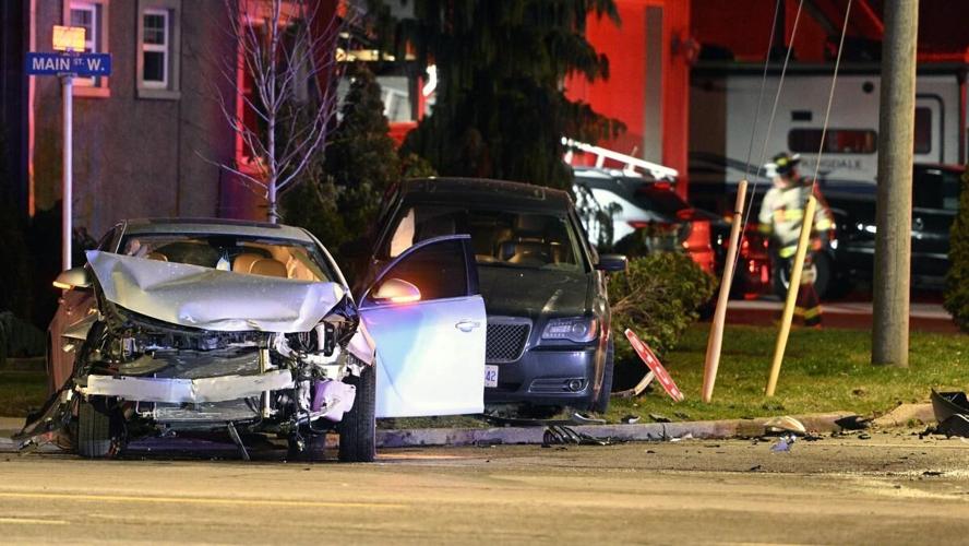 Port Colborne homes evacuated after gas line severed by crash