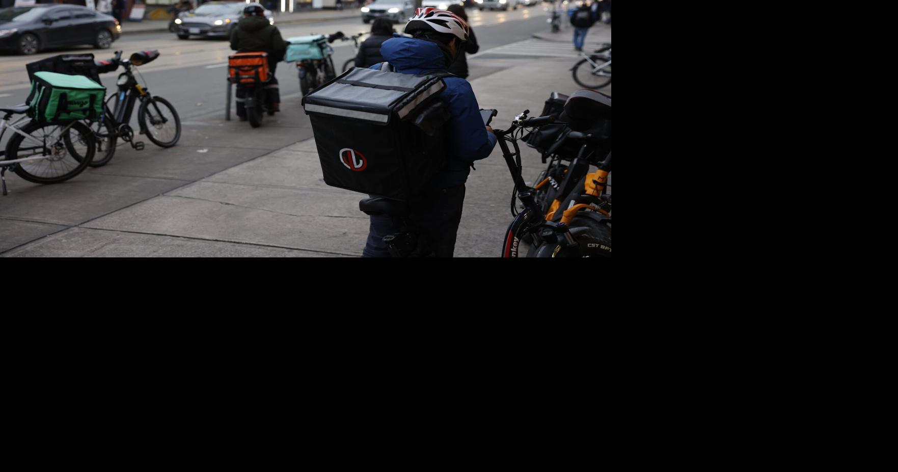 How Toronto’s e-bike licensing idea may help delivery riders