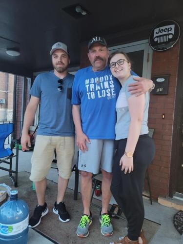 Niagara boxing legend in fight for his life