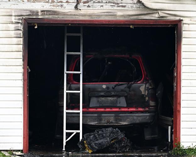 SUV destroyed in Port Colborne garage fire