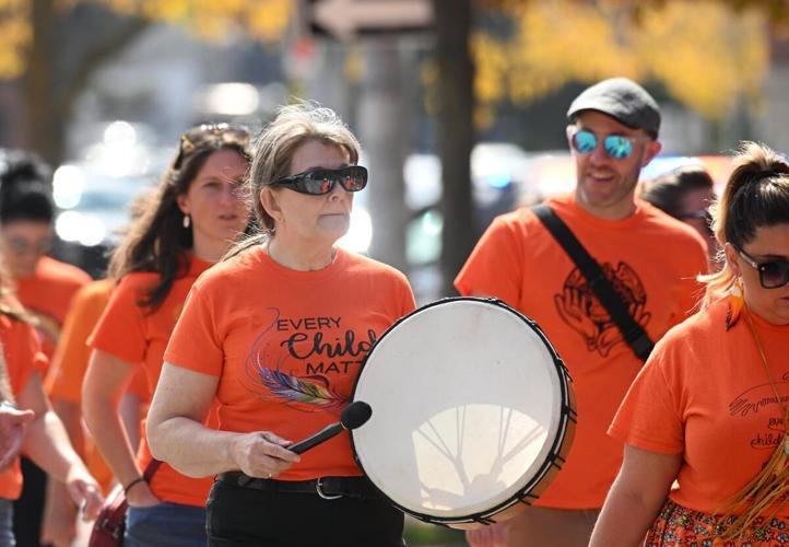 Hundreds take time to remember during Welland Truth and Reconciliation walk
