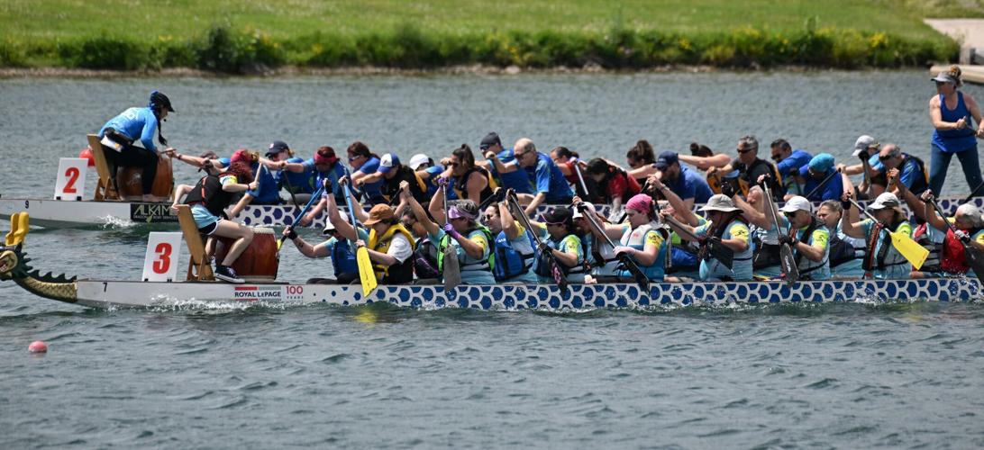 Dragon boats compete at Welland’s flatwater centre