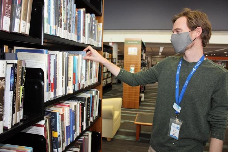 Welland, three other Niagara libraries join network to share titles