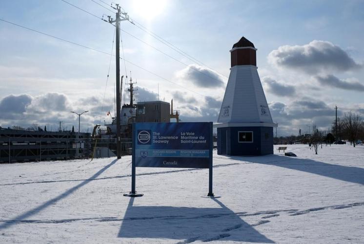 PHOTOS: CCGS Griffon closes out 2021 shipping season on Welland Canal