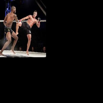 Waterloo's Pat Pytlik captures Unified MMA welterweight belt