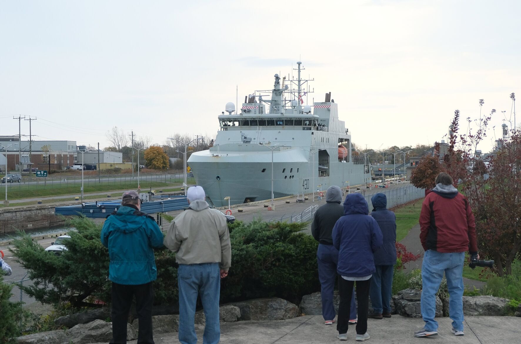 Royal Canadian Navy warship to pass through Welland Canal