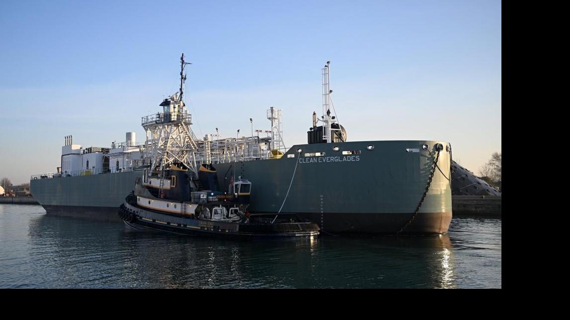 Photos: Liquid natural gas barge stops in Port Colborne